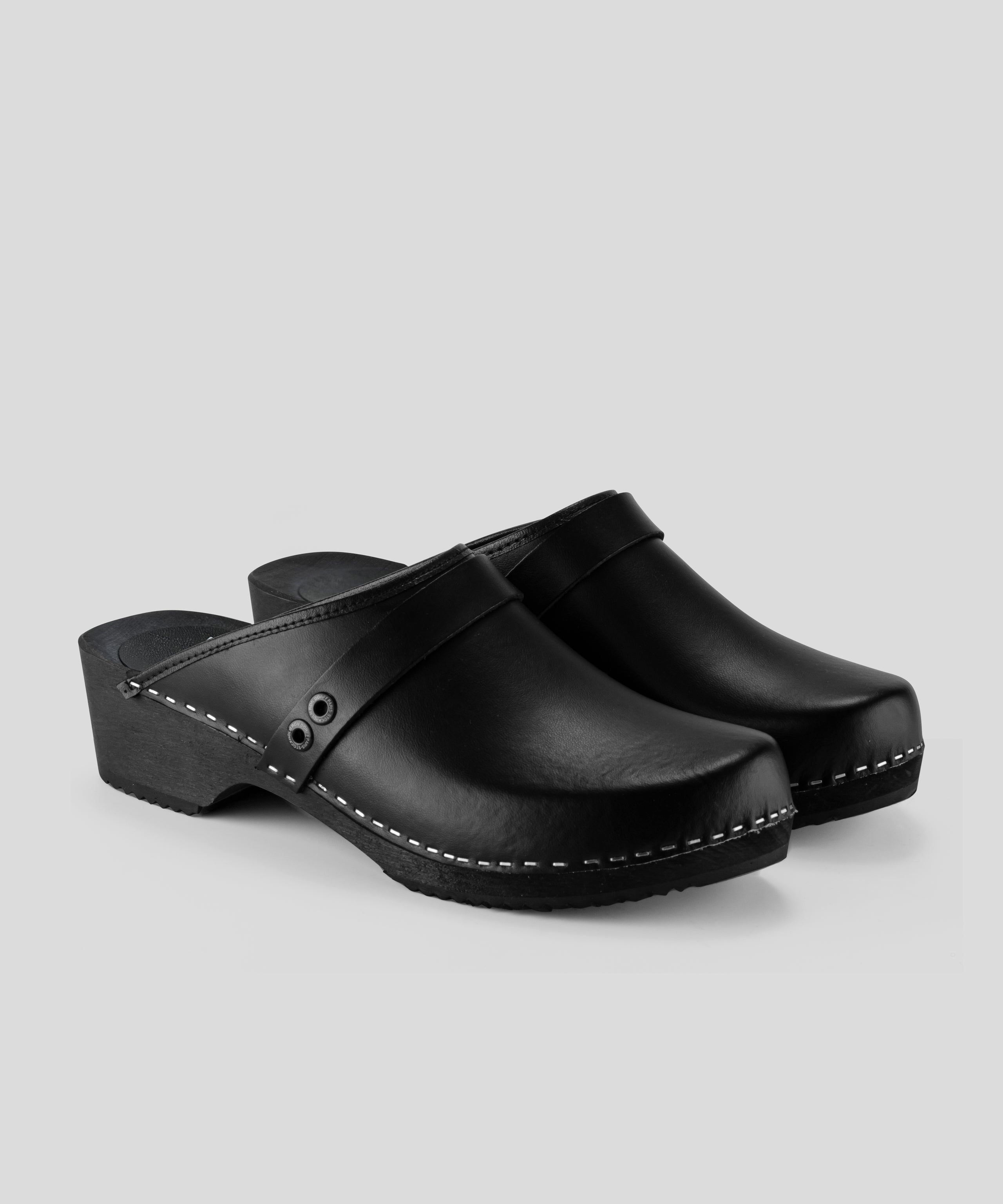 Träskor - Swedish Clogs: Black | Ron Dorff